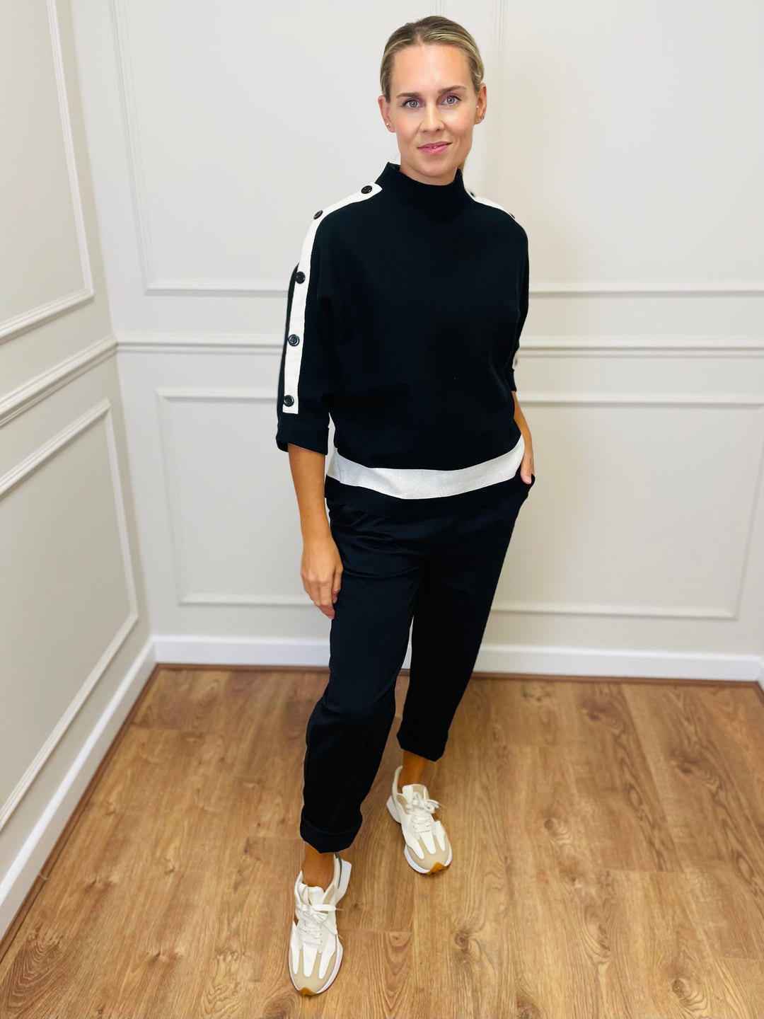 "MAXINE" Two Tone Jumper-Black & White – RILEY Boutique